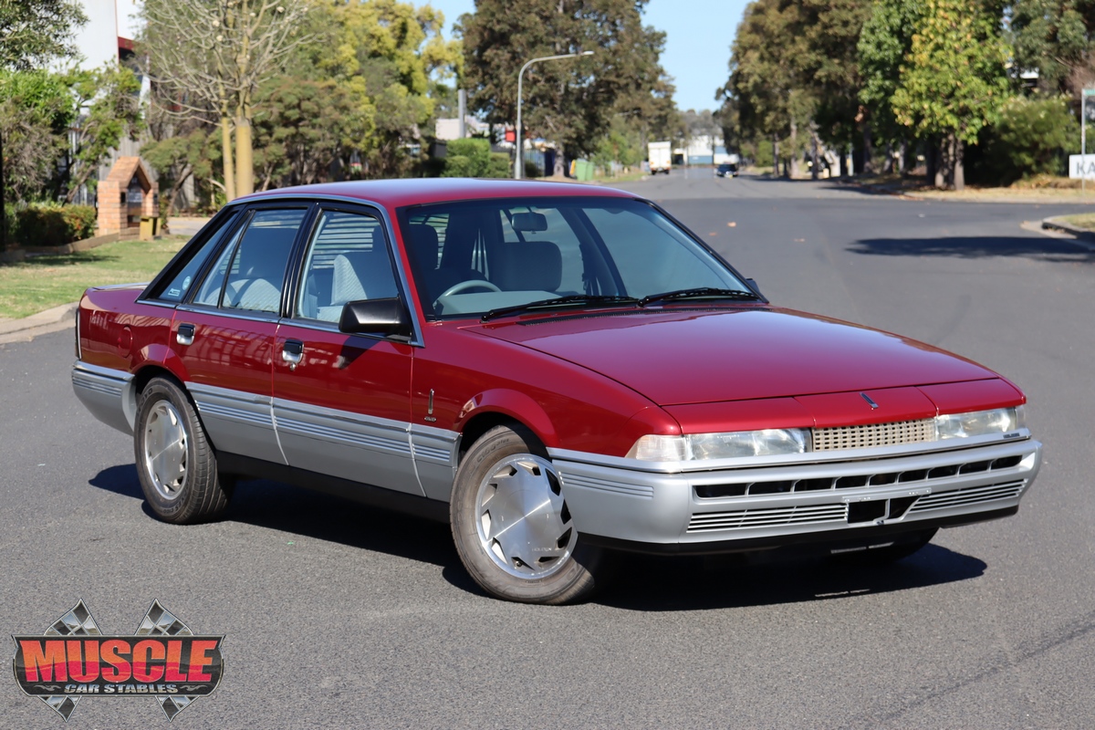 1987 Holden VL Calais